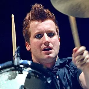 Tre Cool neto vērtība 55234_1