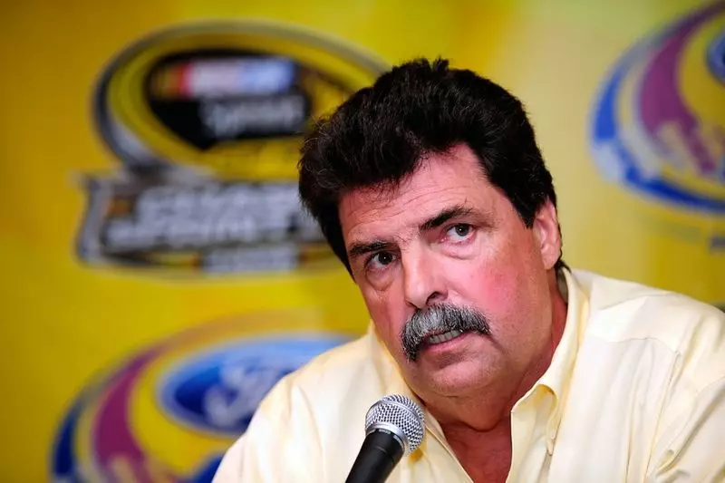 Mike Helton Worth 56182_2