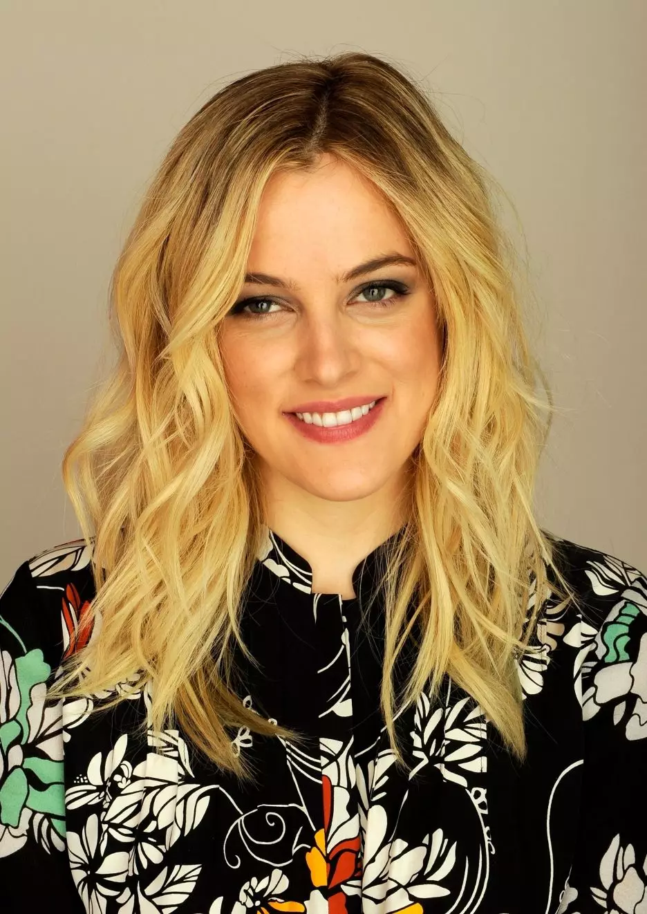 Riley Keough Nilai Bersih 6301_2