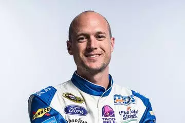 Si Josh Wise Net Worth 7662_1