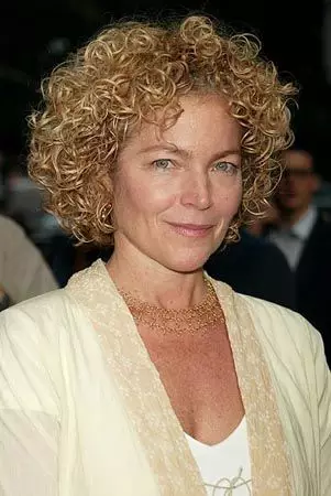 Amy Irving Nilai Bersih