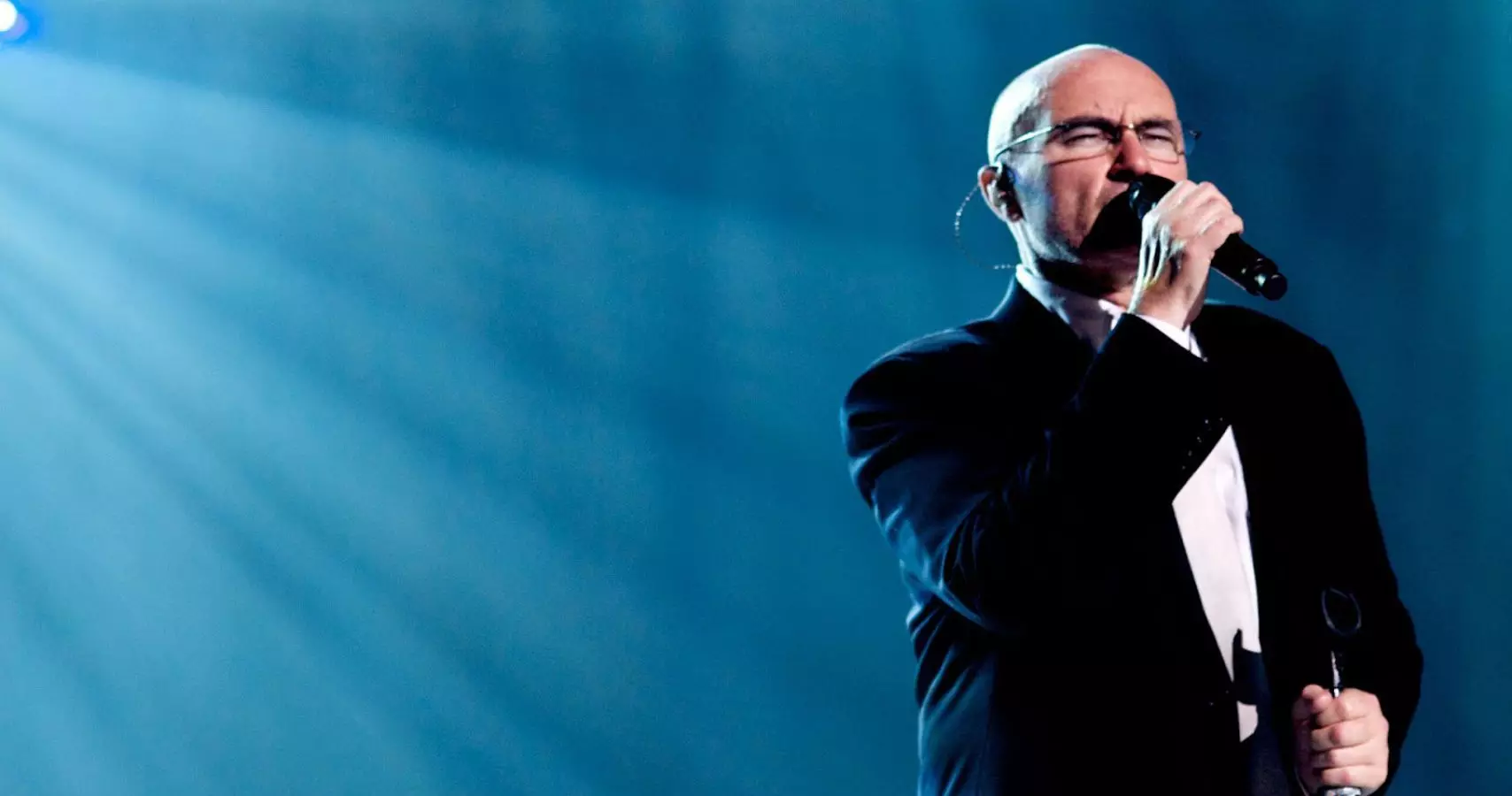 Γιατί η επιτυχία του 1981 του Phil Collins 'In The Air Tonight' επιστρέφει στα charts 8238_0