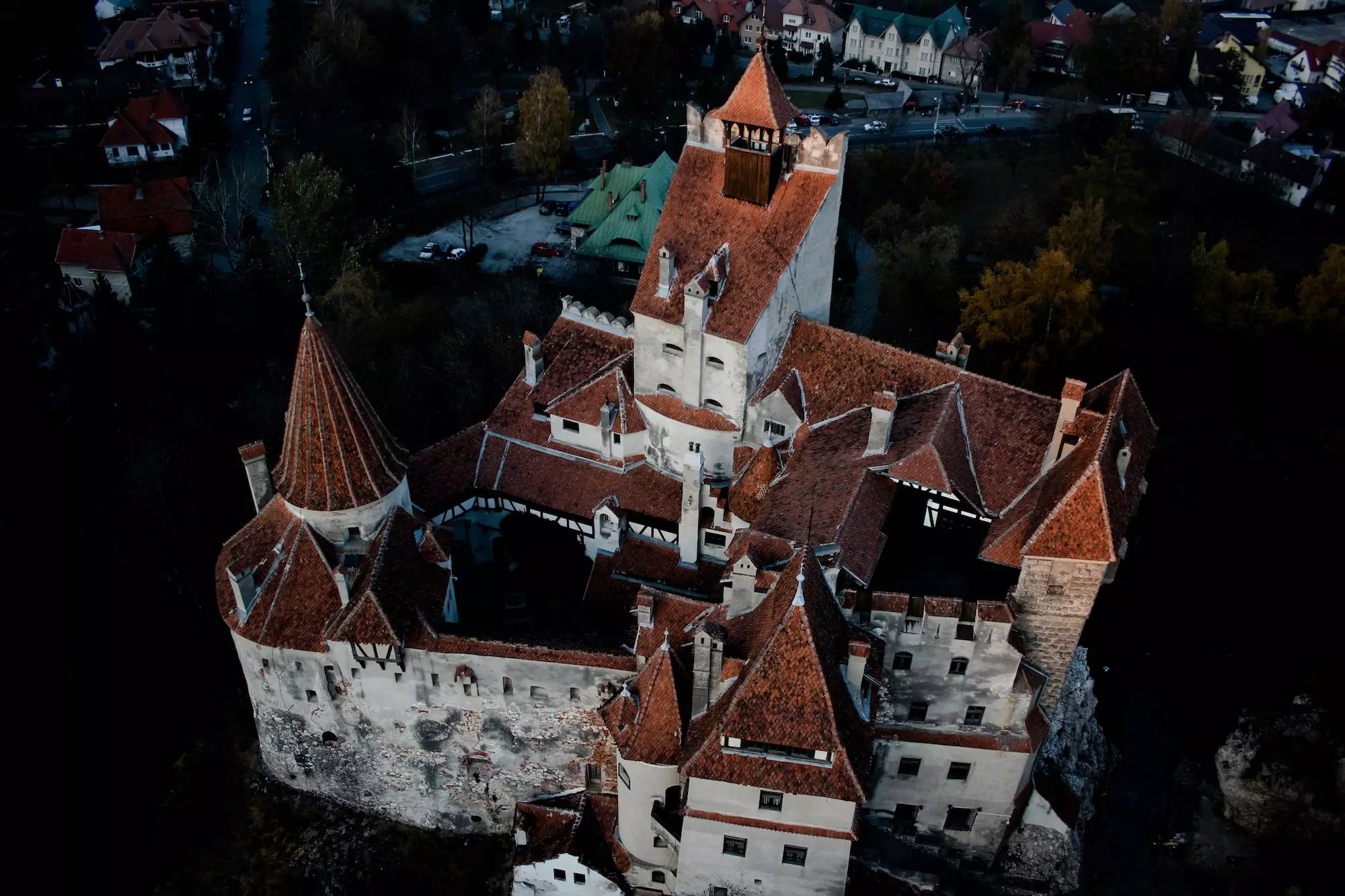 25 Eziokwu nzuzo gbasara Castle Dracula na Romania 839_19