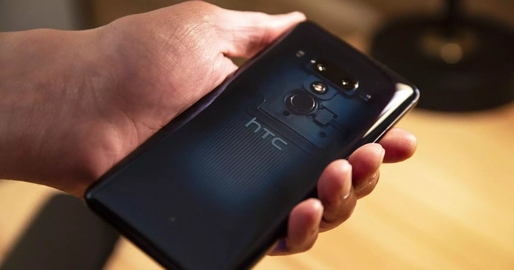 Sprint & HTC Dedahkan Rancangan Untuk Peranti 5G 8639_3