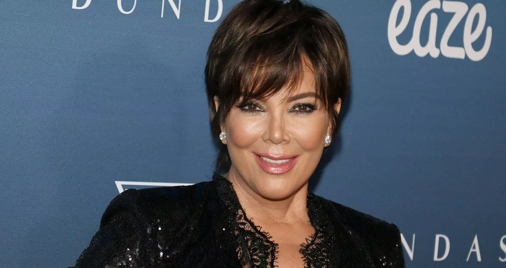 Kris Jenner ima 40 miliona pratilaca na Instagramu, kako to utiče na njen prihod 8920_0