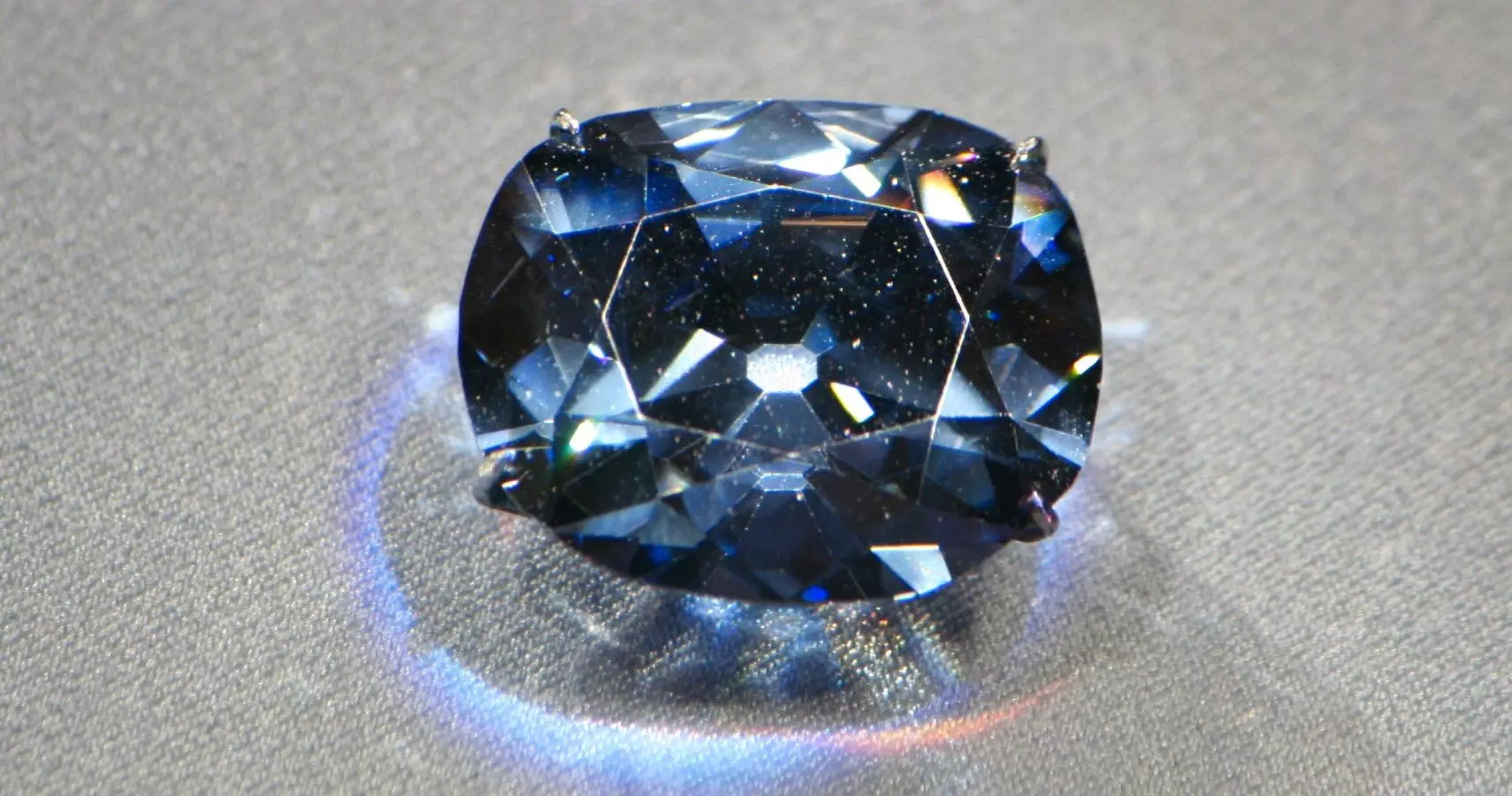 Blue Diamond Yamtengo Wa $48 Miliyoni Kuti Igulidwe 913_0