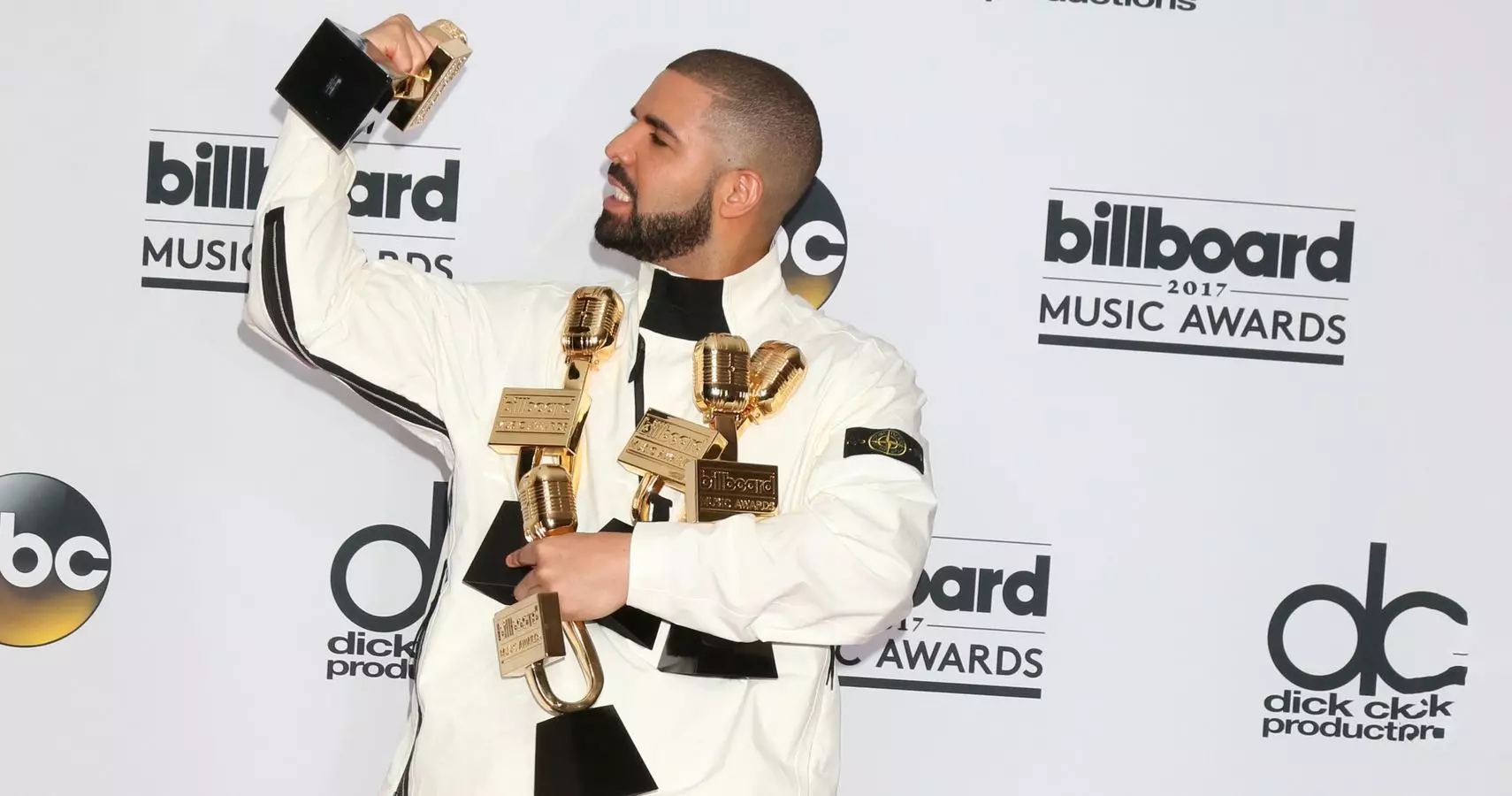 Drake's 8 Wochititsa chidwi Kwambiri Guinness World Records